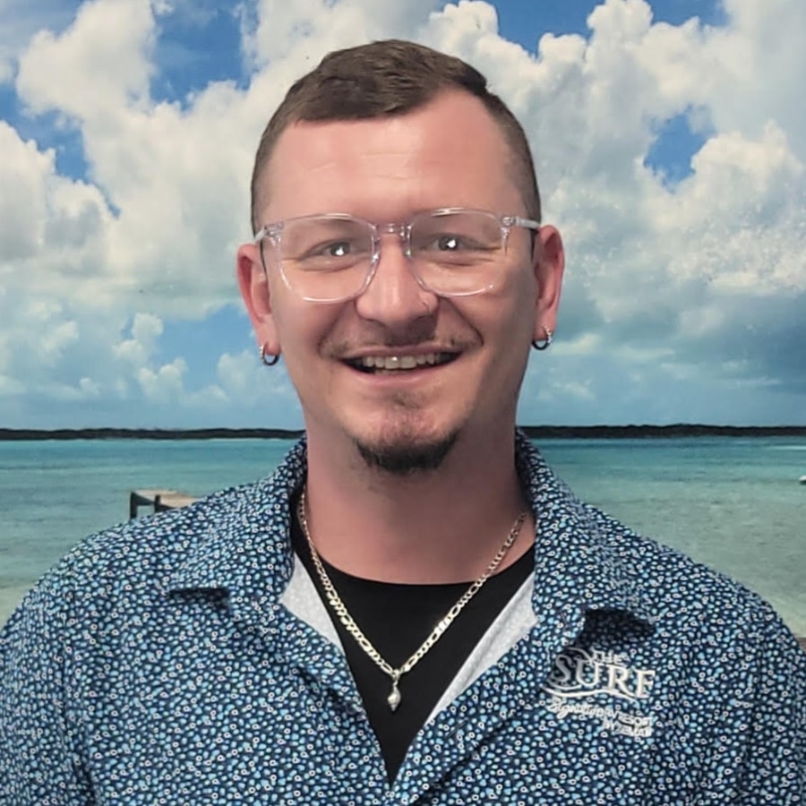 Meet Our Team! – The Surf